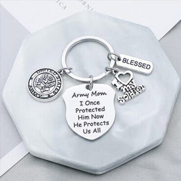 16 Amazing Army Mom Gifts to Make Any Patriotic Mother Proud ...